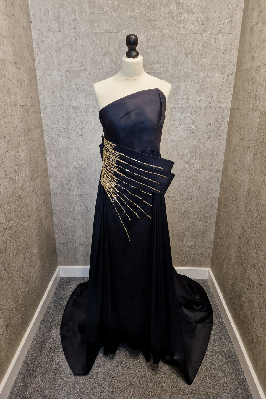 AVYA Collection – Avya London